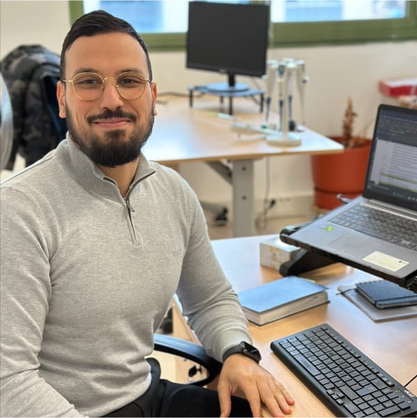 Who are we? - Centaur Clinical CRO